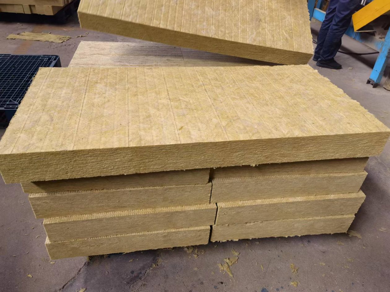 Rockwool – Insulating Products - PT Mitra Utama Lestari Abadi